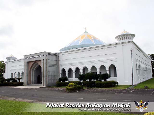 grab-life-before-it-grabs-u: Mukah - Tempat Aku Bekerja