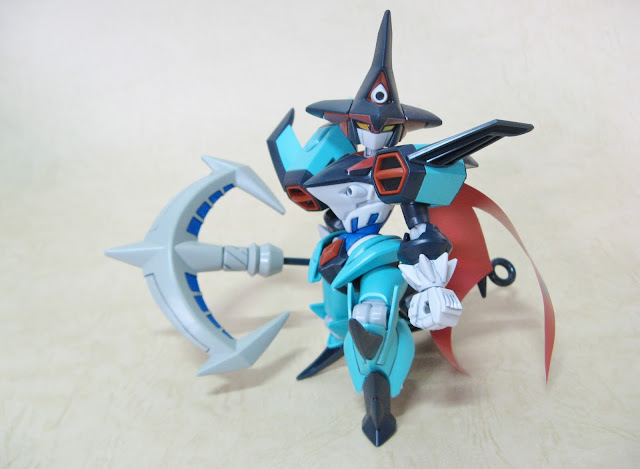 "Dan-Ball Senki "紙箱戰機W LBX 1 : 1 TRITON 特靈頓