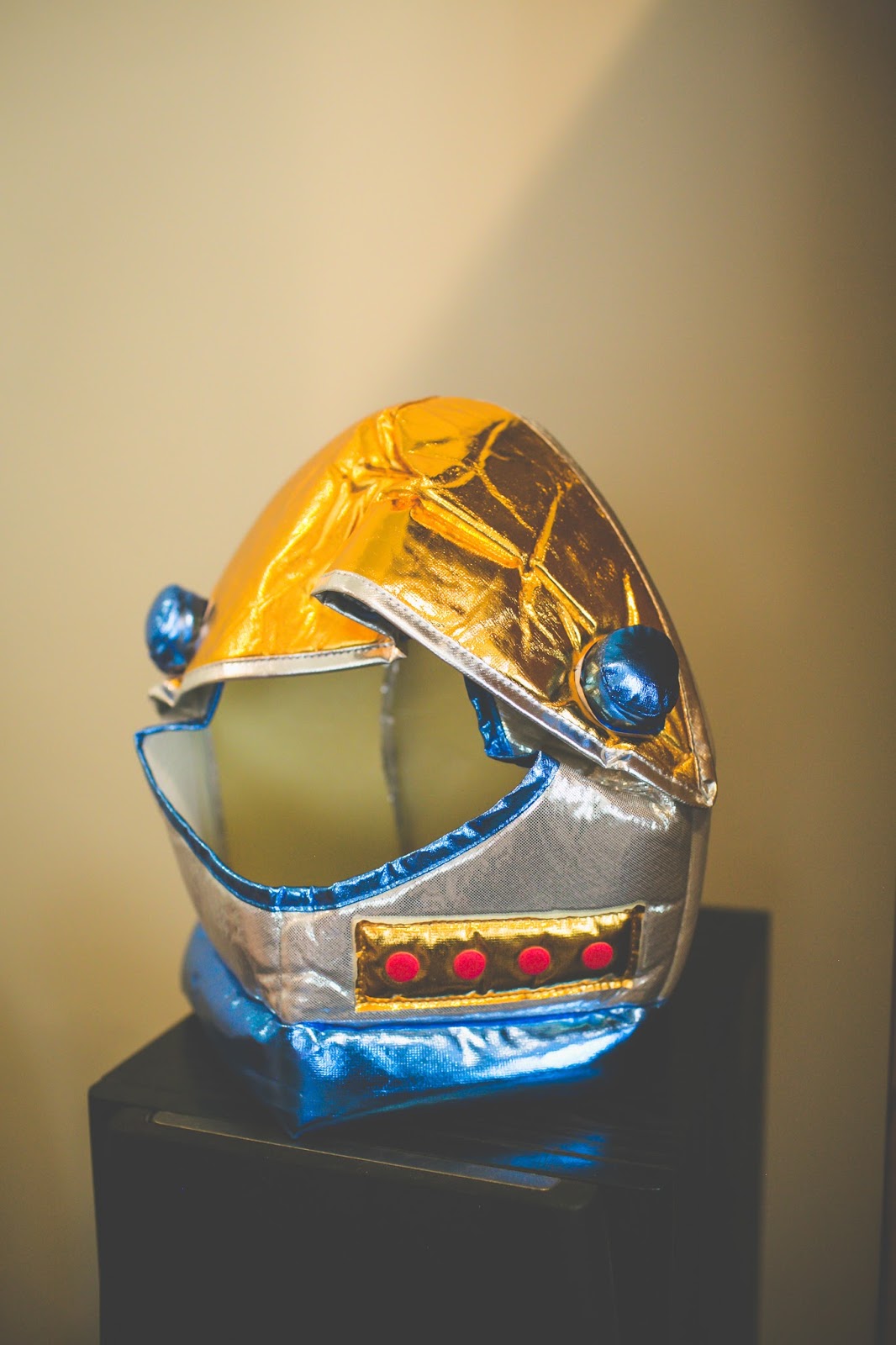 Delicious Reads: Book Club Ideas for "Wonder" {by RJ Palacio}