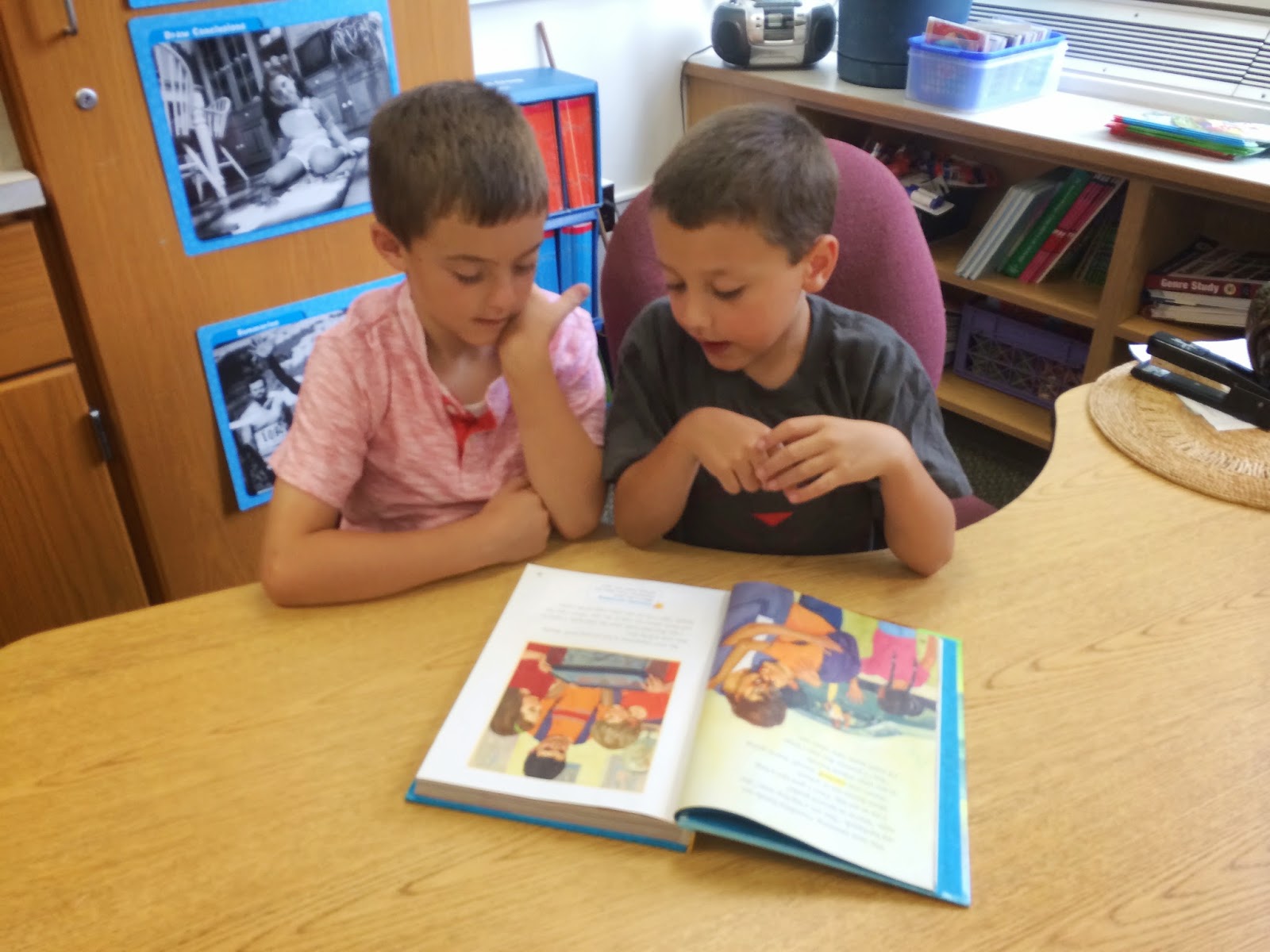 Mrs. Cowburn's Cuties: Eekk! Reading Strategies