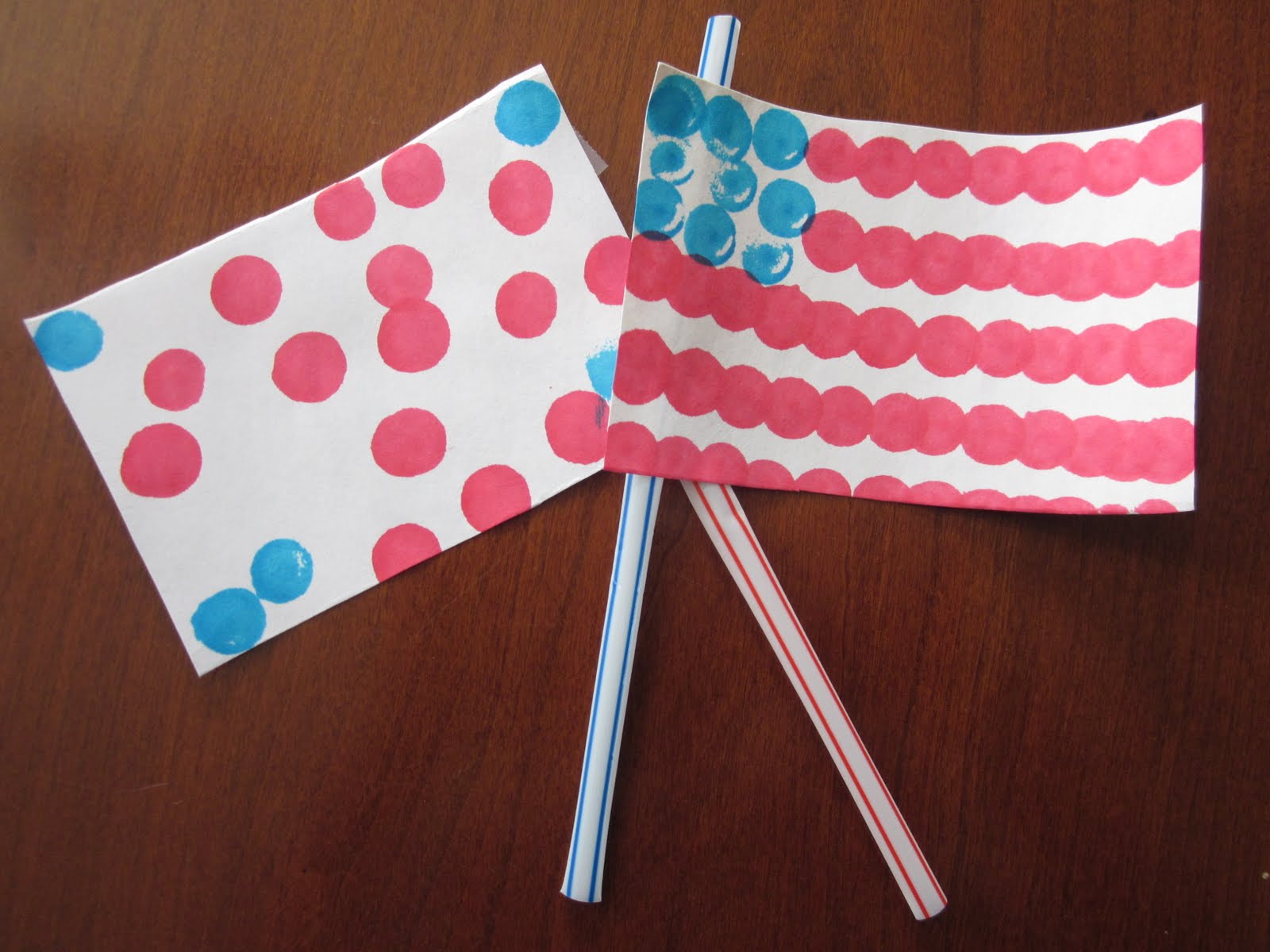 Because I Said So (and Other Mommyisms): 4th of July Mini Flag Craft