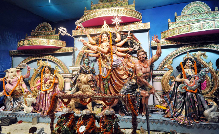 View Patna: Durga Puja at Govind Mitra Road