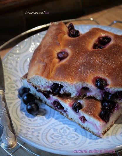 LA "CIACCIA" CON L'UVA | CUCINA SOTTO A LIVARA