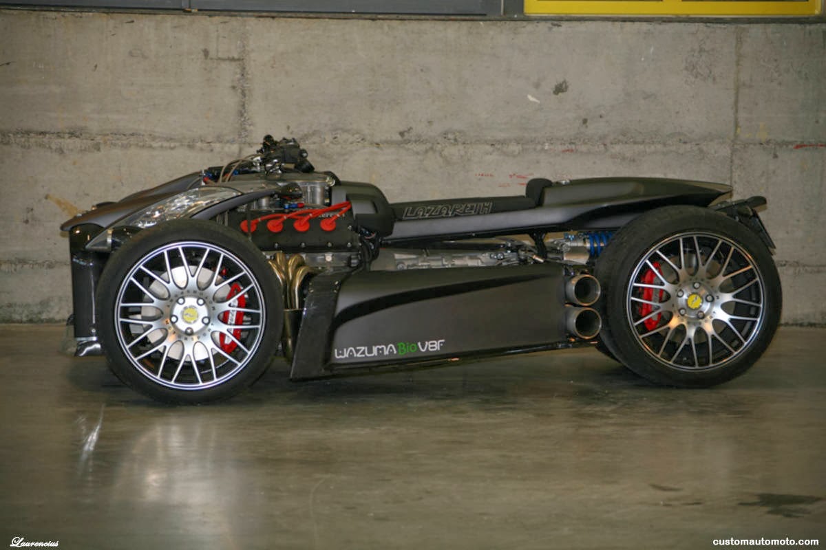 Foto Motor Wazuma V8F Bermesin Ferrari - Laurencius