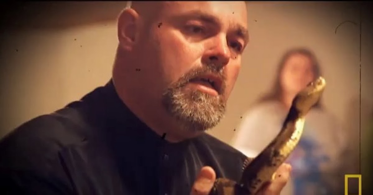 Ramona's Voices: The Story: Pentecostal Snake Handler refuses help and ...