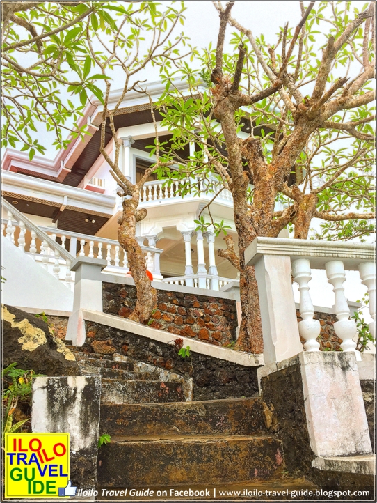 Roca Encantada in Guimaras