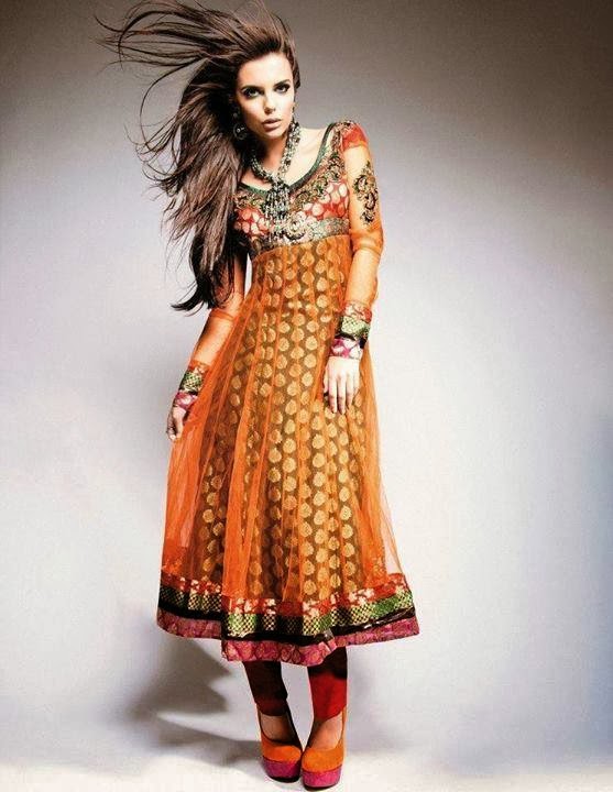 Trendy Mehndi Outfits to Make Your Event Memorable ~ Mayoon Frills