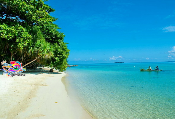 Best Time To Visit Karimunjawa Islands (Travel Guide & Tips)