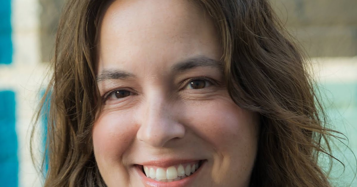 Chick Lit Central: Chilling out with Kelly Harms...plus a book giveaway