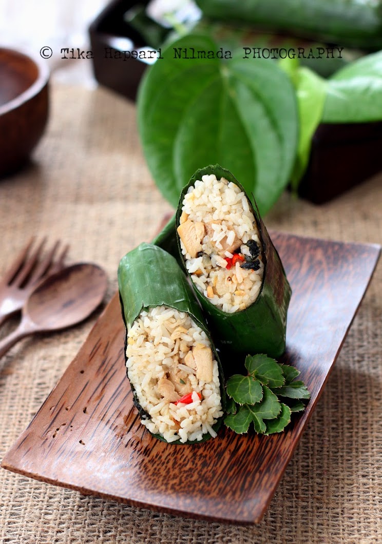 Cooking Chapter: Grilled aromatic rice wrapped in banana leaves