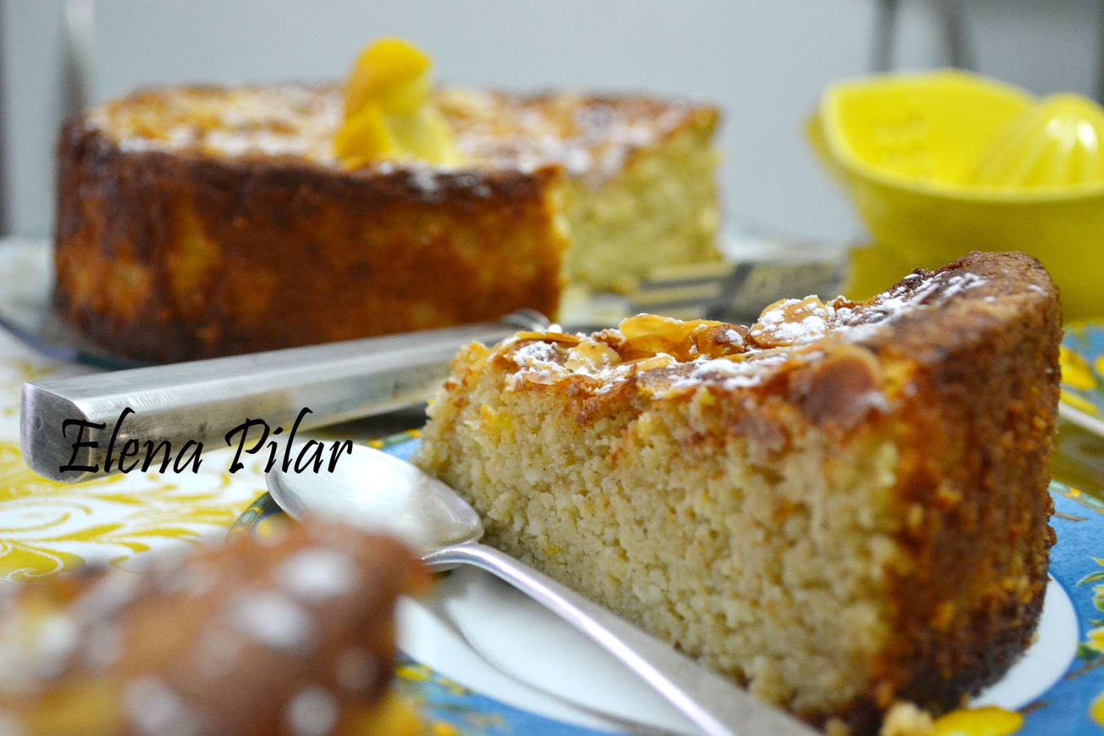 Pastel de almendras, requesón y limón