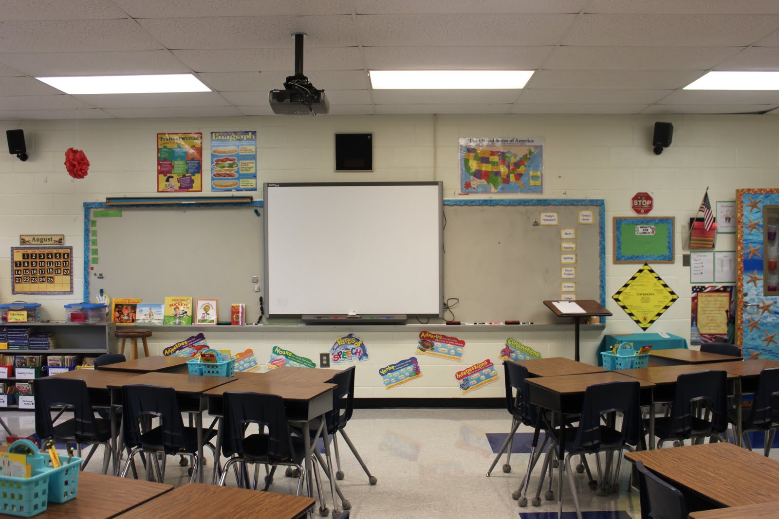 Classroom Tour - For the Love of Teaching