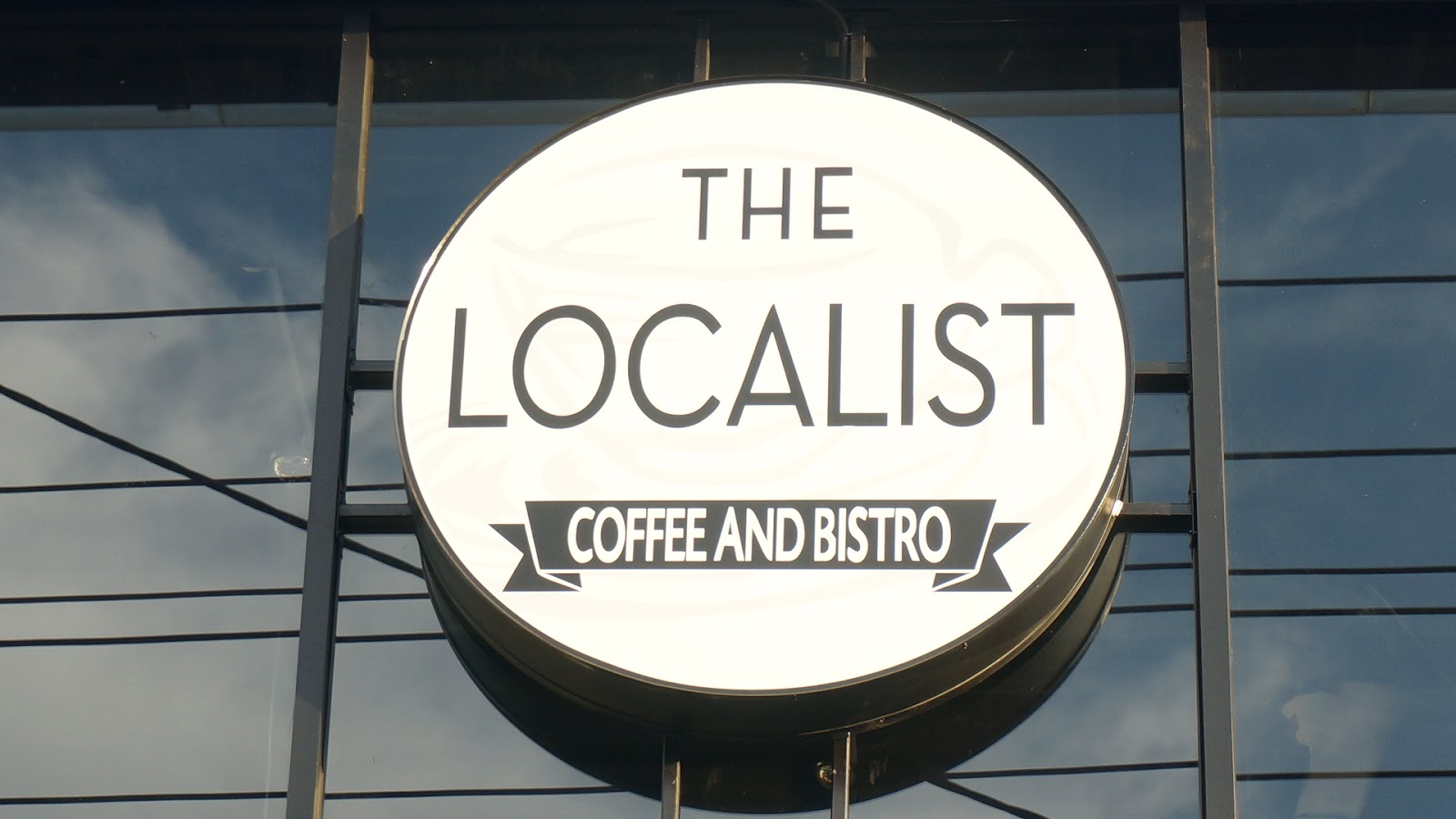 The Localist Coffee and Bistro Surabaya (Review) | Laura Angelia