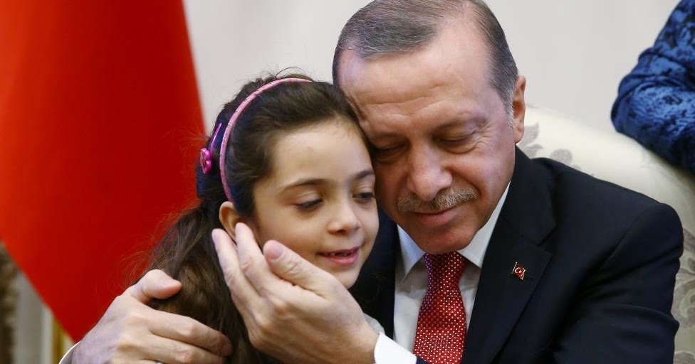 Bana Alabed : Seven years old Aleppo girl meets Erdogan