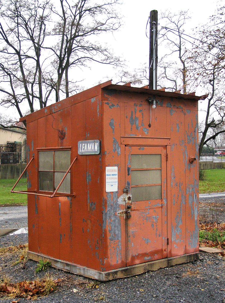 The Position Light: PHOTOS: LEAMAN - The Place To Be