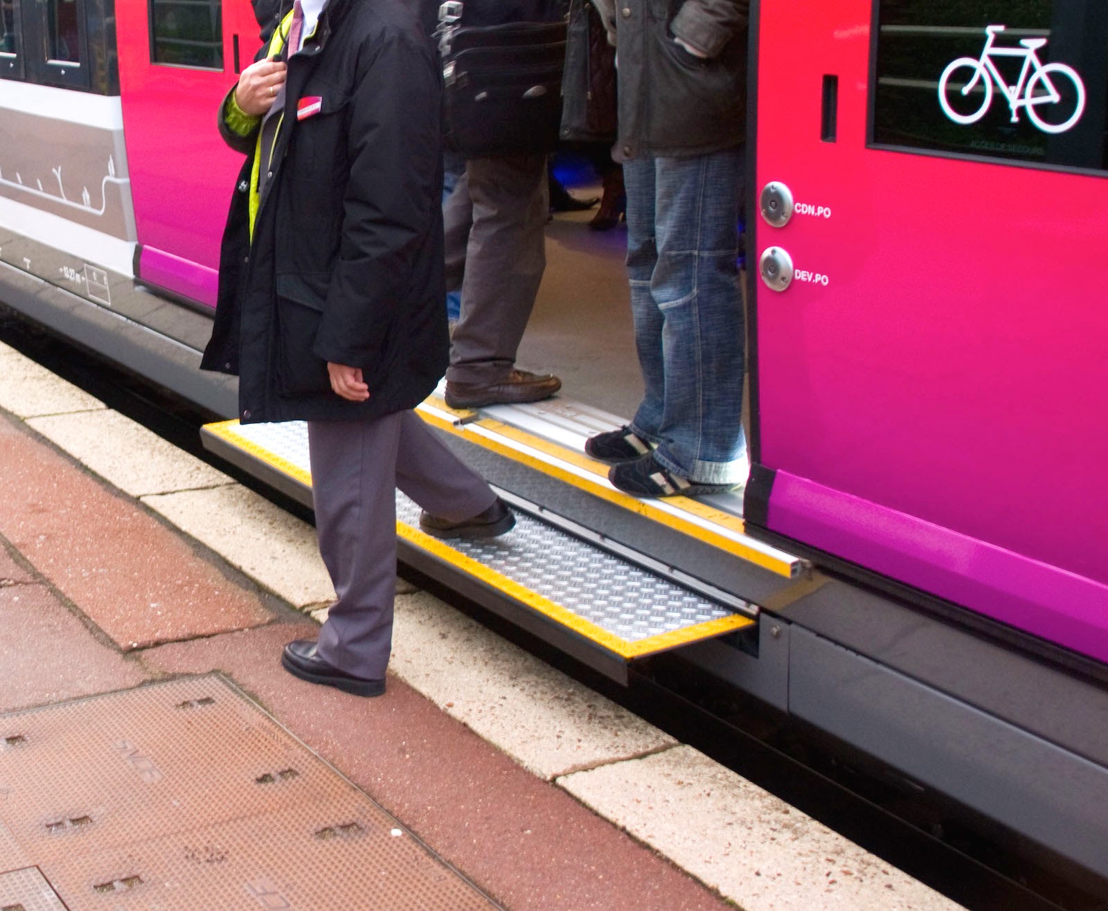 Caltrain HSR Compatibility Blog: The Path to Level Boarding