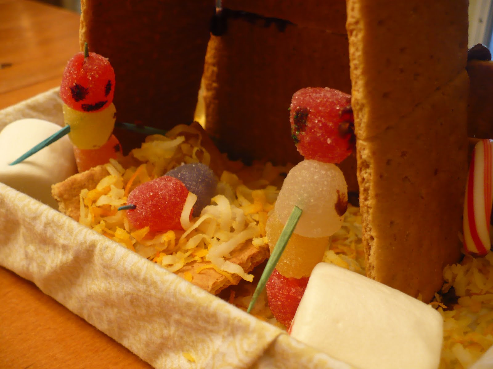 Monica Wilkinson: Edible Nativity Craft!