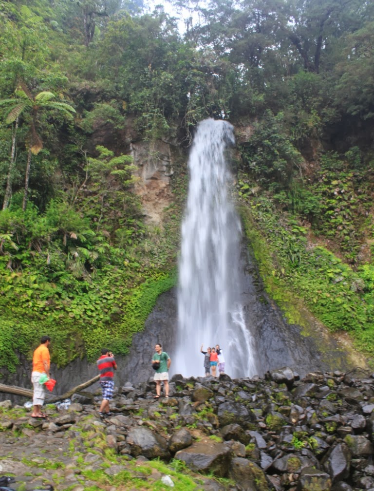 Curug Cibereum - BorneoScape