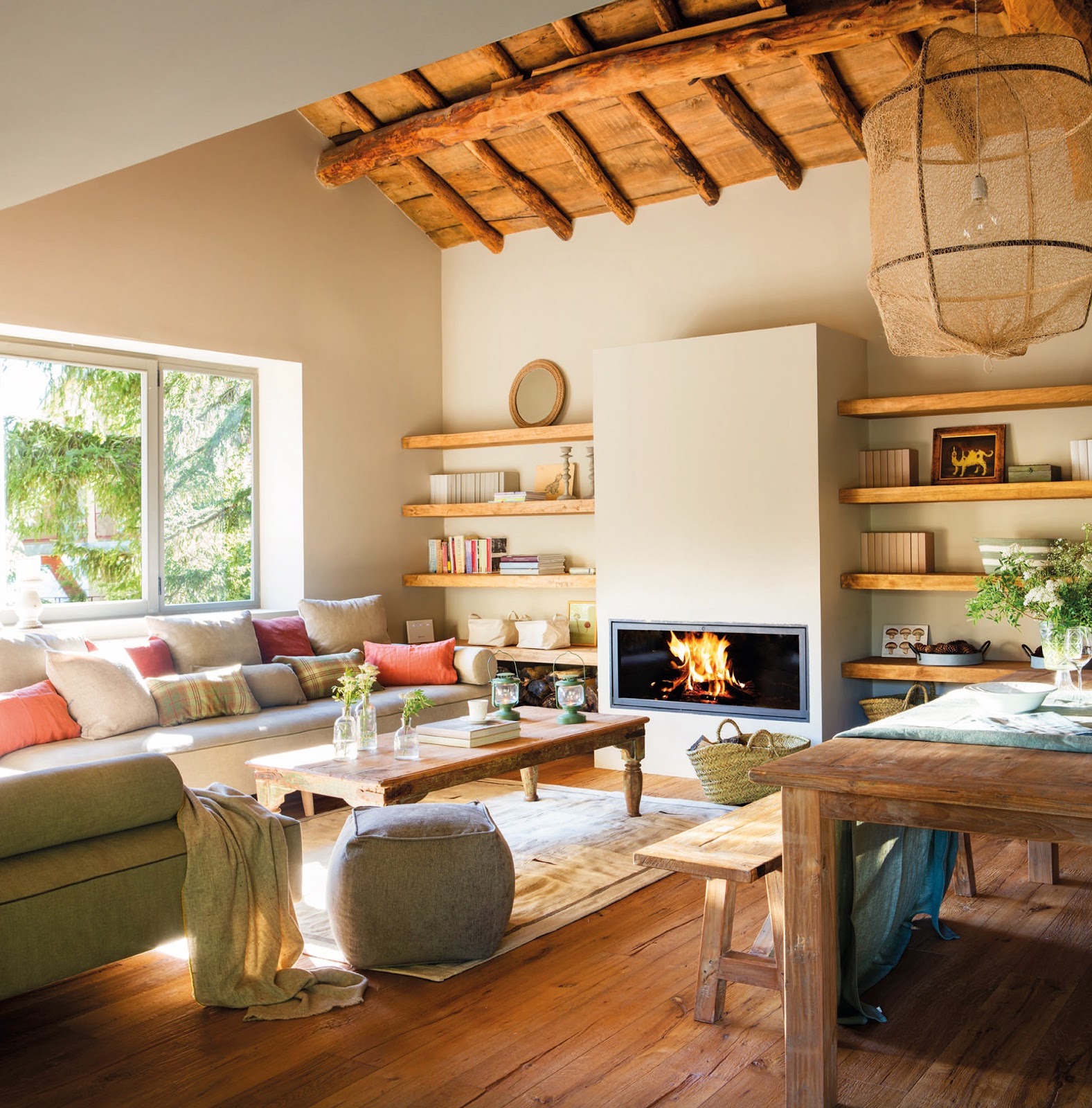 A rustic-chic house in the Pyrenees in Spain