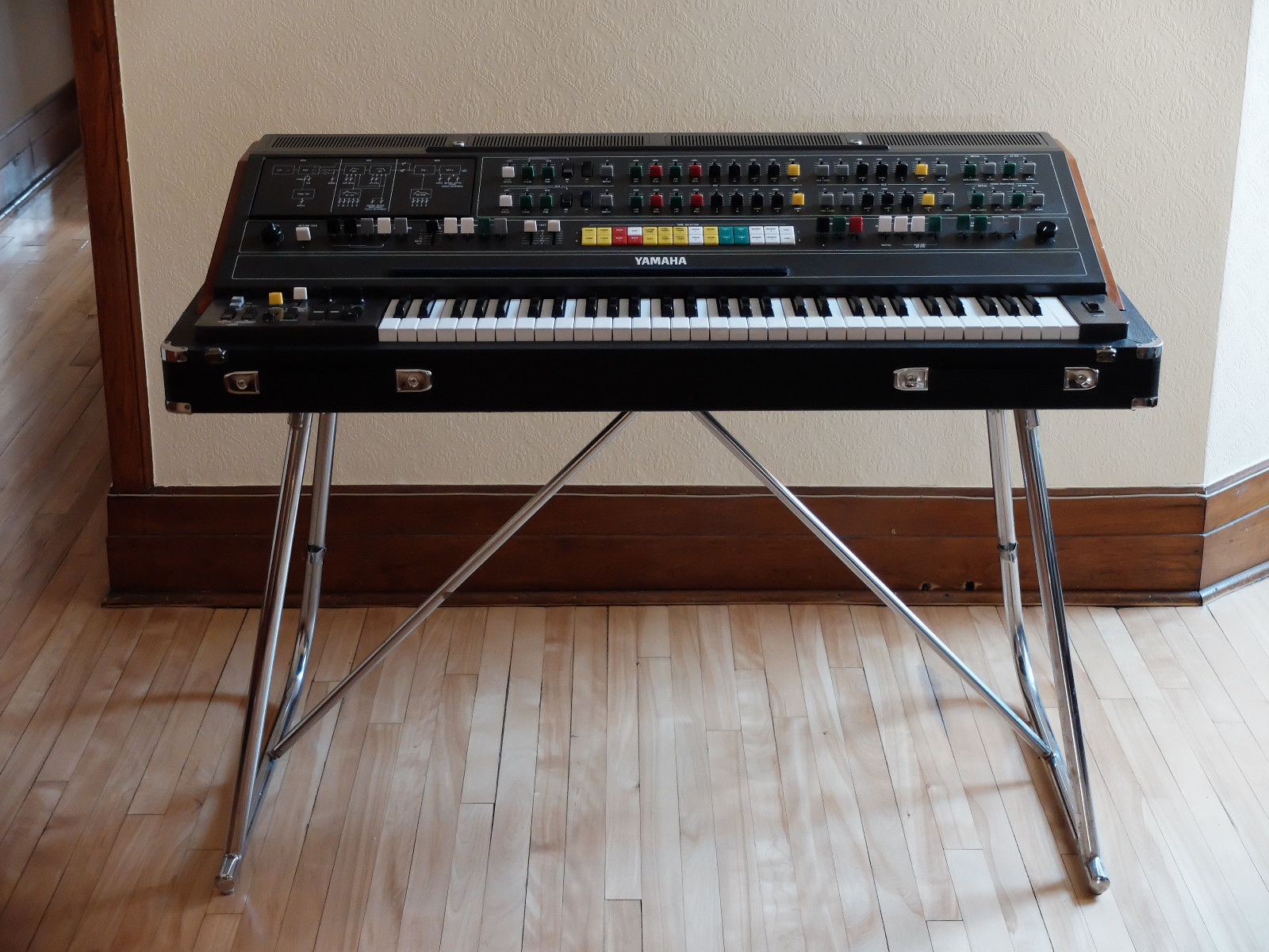 MATRIXSYNTH: Yamaha CS-80 Polyphonic Synthesizer