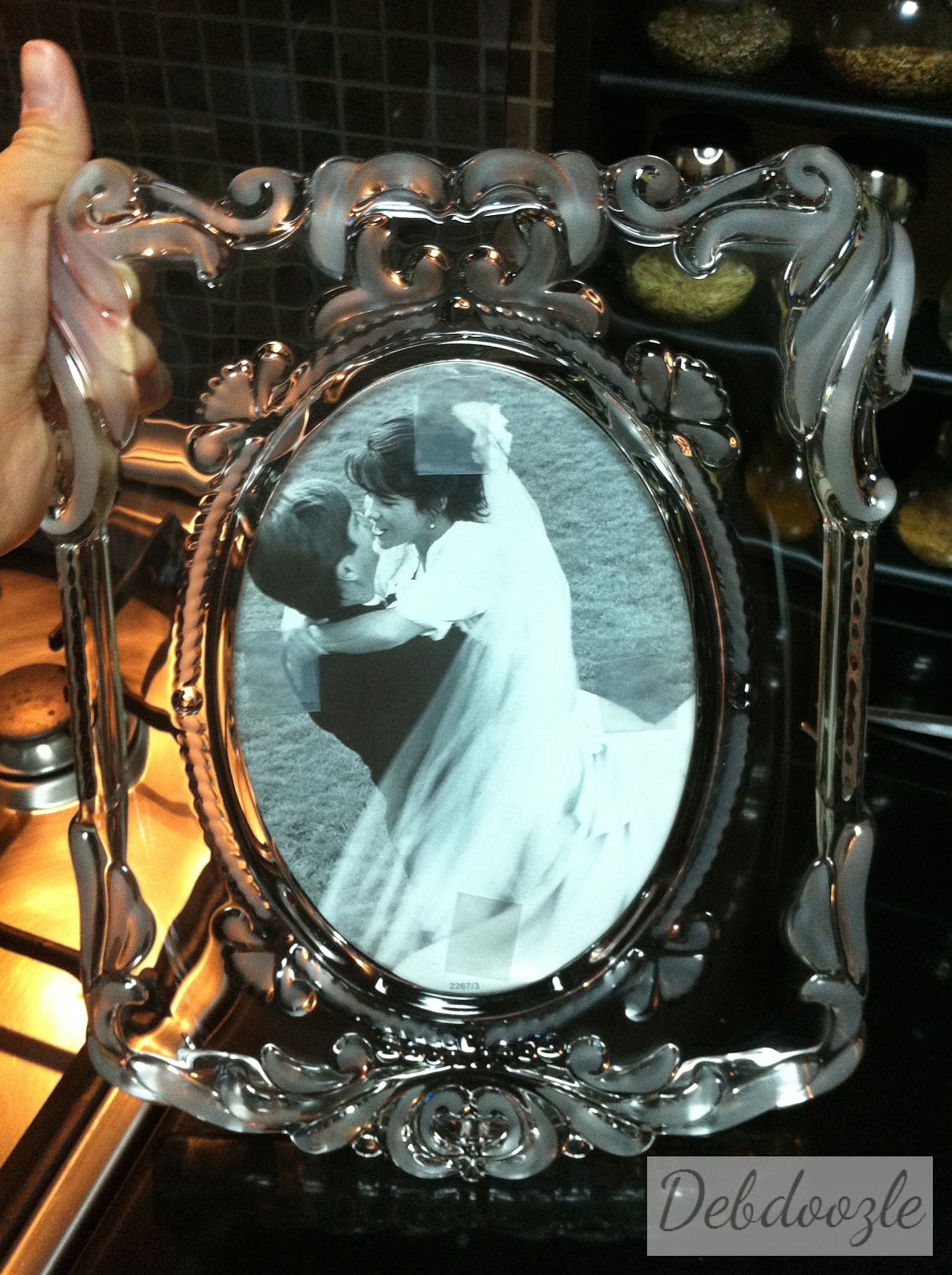 Debdoozle: DIY Blue Milk Glass Picture Frame