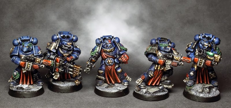 Showcase: Crimson Fists Sternguard - Tale of Painters