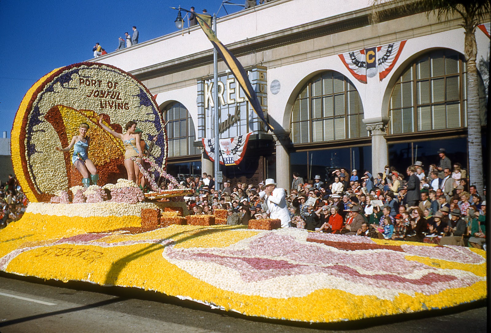 A Quirky Guy with a Camera: The Rose Parade: 1950~1963