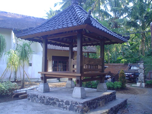 Rumah Adat Bali | Gapura Candi Bentar - Tradisi Tradisional