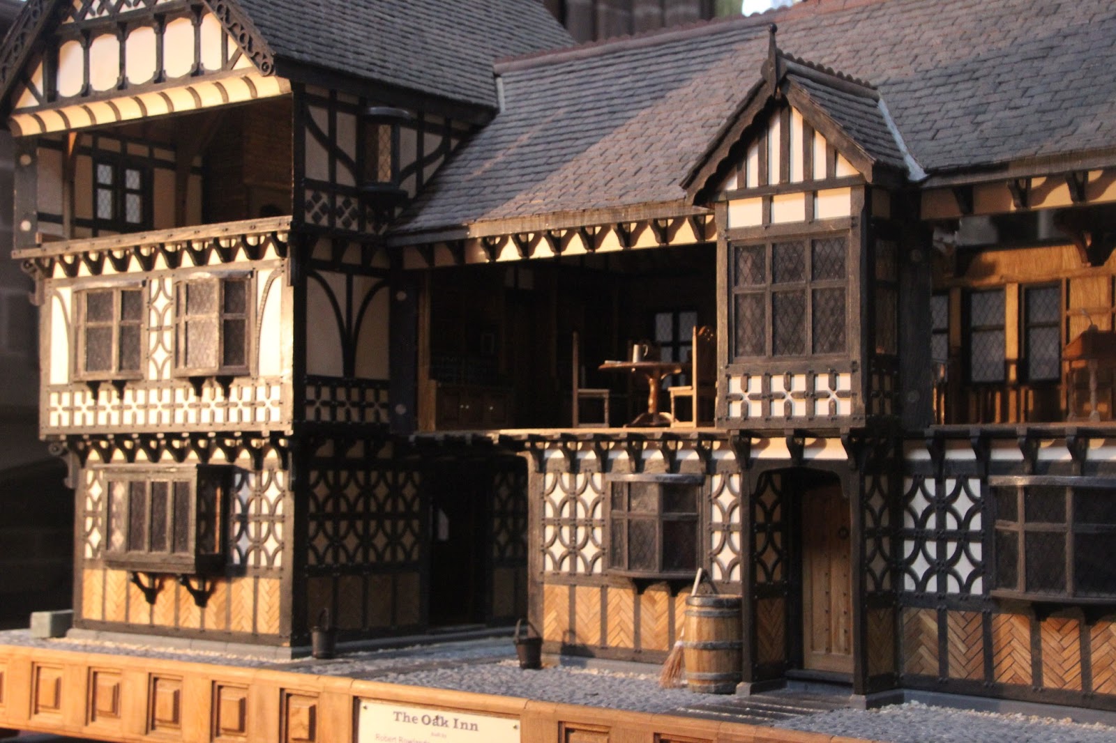 Around Chester: Tudor Inn