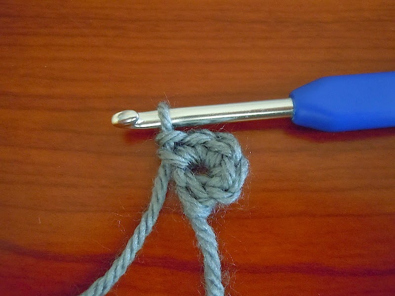 Illuminate Crochet: Four Ways to Start a Crochet Circle