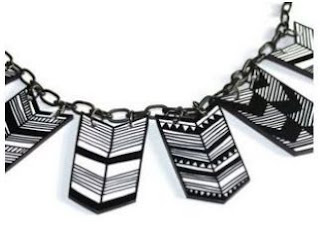 Geometrically Inspired NecklaceTutorials / The Beading Gem