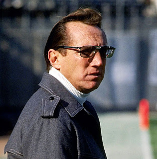 Bespectacled Birthdays: Al Davis, c.1984