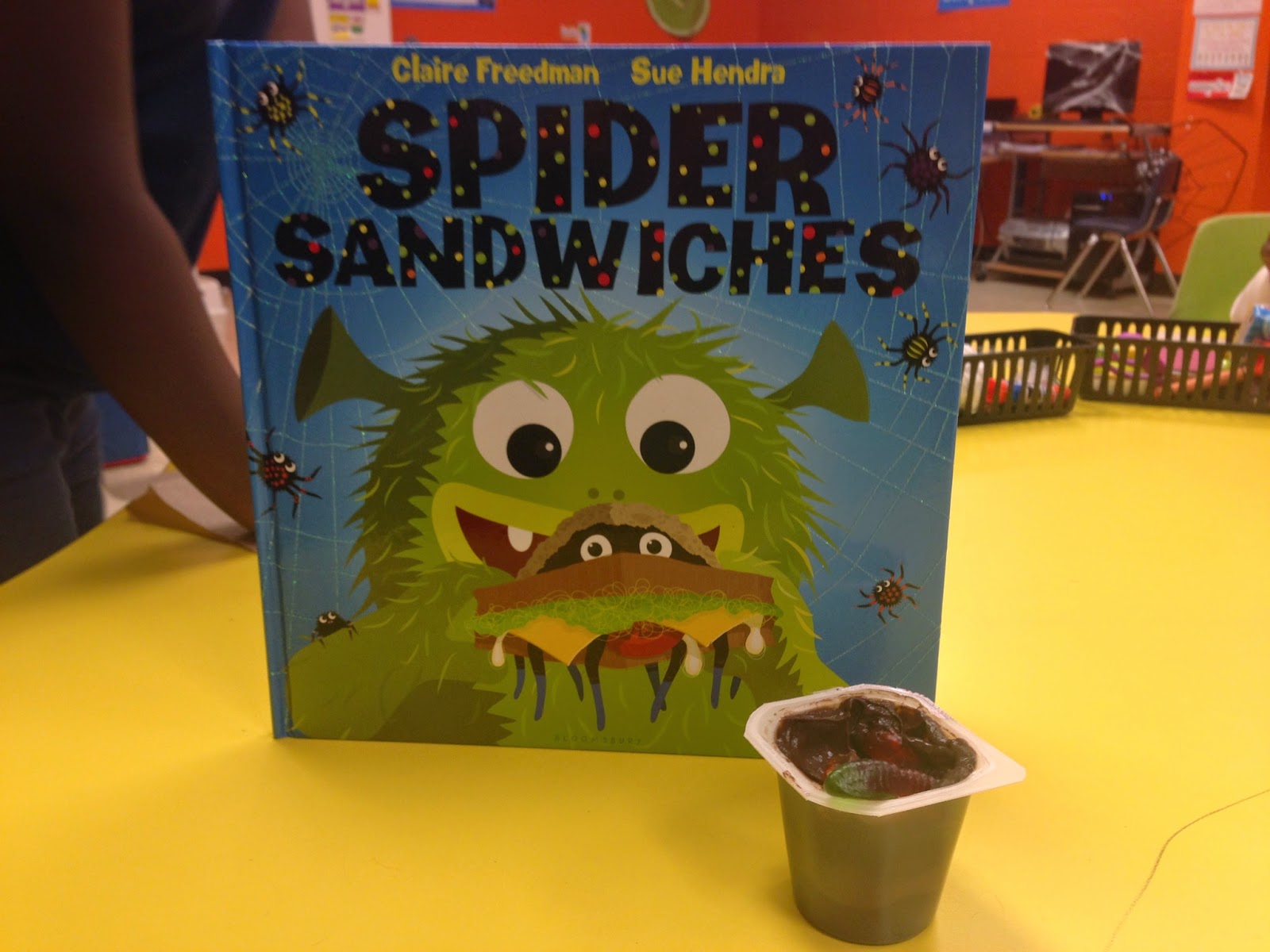 A Neighborhood Kindergarten : Knock Knock Joke Partner Plays and ...