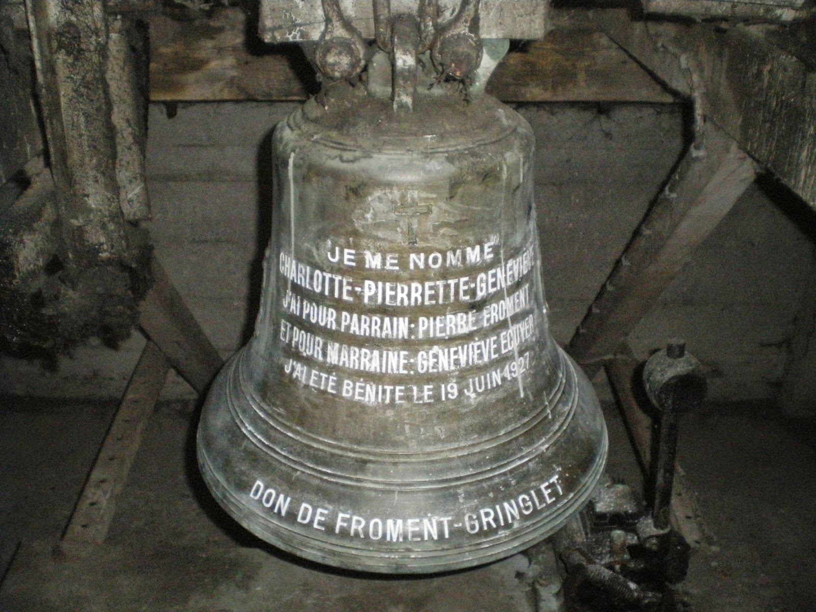 Lesdins Blog infos: L'histoire de la cloche de notre village