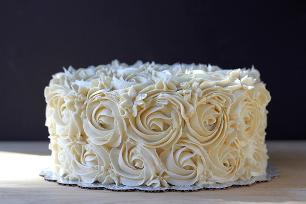 Cookistry: Almond Caramel Rose Cake