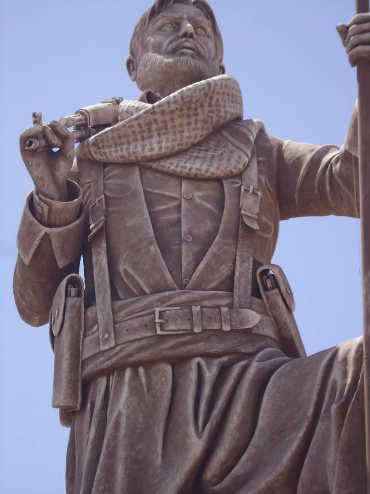 kurdistanart: Peshmerga statue in Kirkuk south of Kurdistan پەیکەری ...