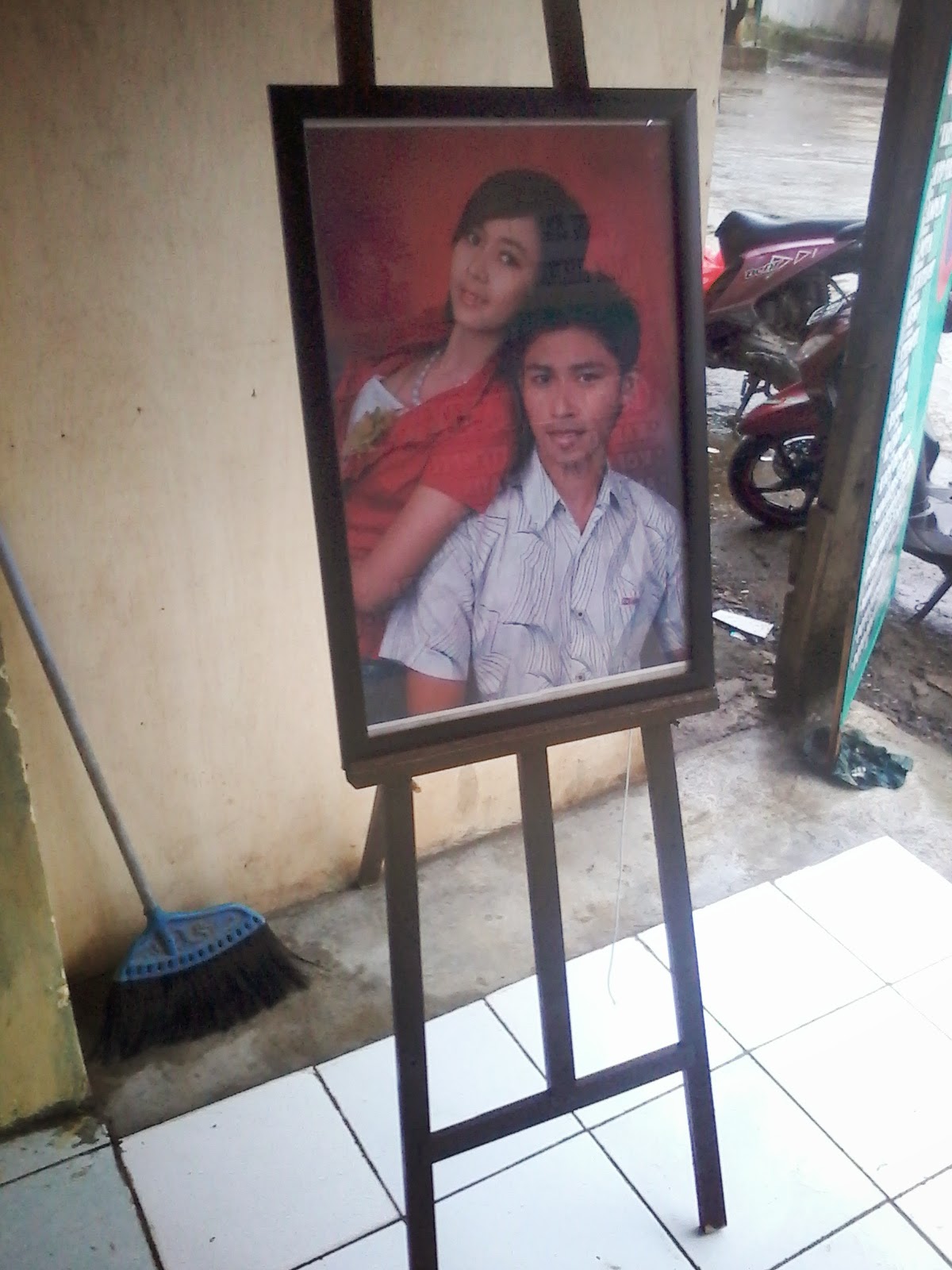 Frame Bogor: Jual Standing Frame