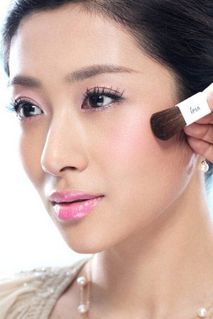 8 ways to rosy cheeks ~ Makeup Care Daily