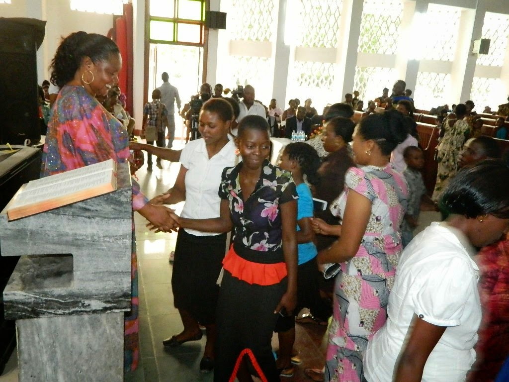 JINSI TAMASHA LA JANE MISSO MWIMBAJI WA NYIMBO ZA INJILI TANZANIA ...