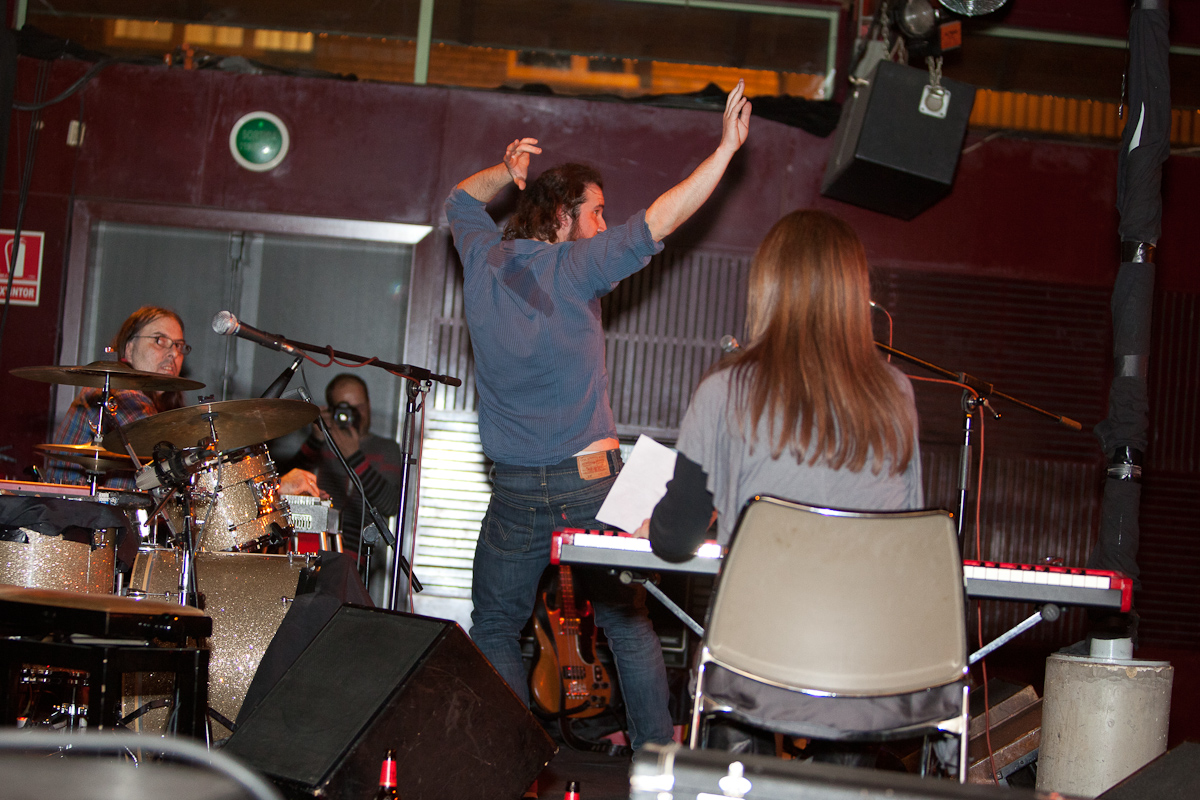 the WALKING WILLOWS road stories: Musiques Disperses Festival in Spain ...