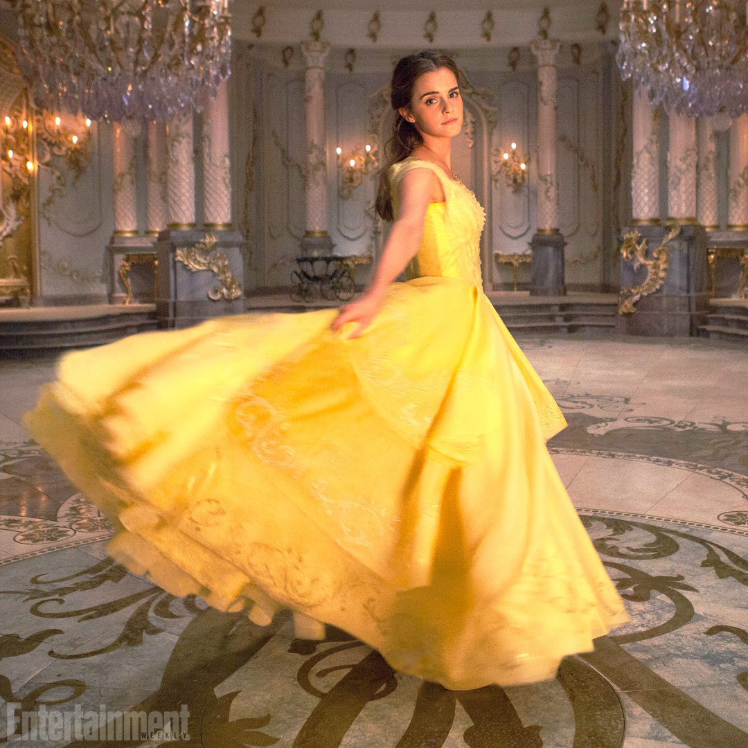 Emma W. Thailand: Official First Look: Emma Watson as Belle in 'Beauty ...