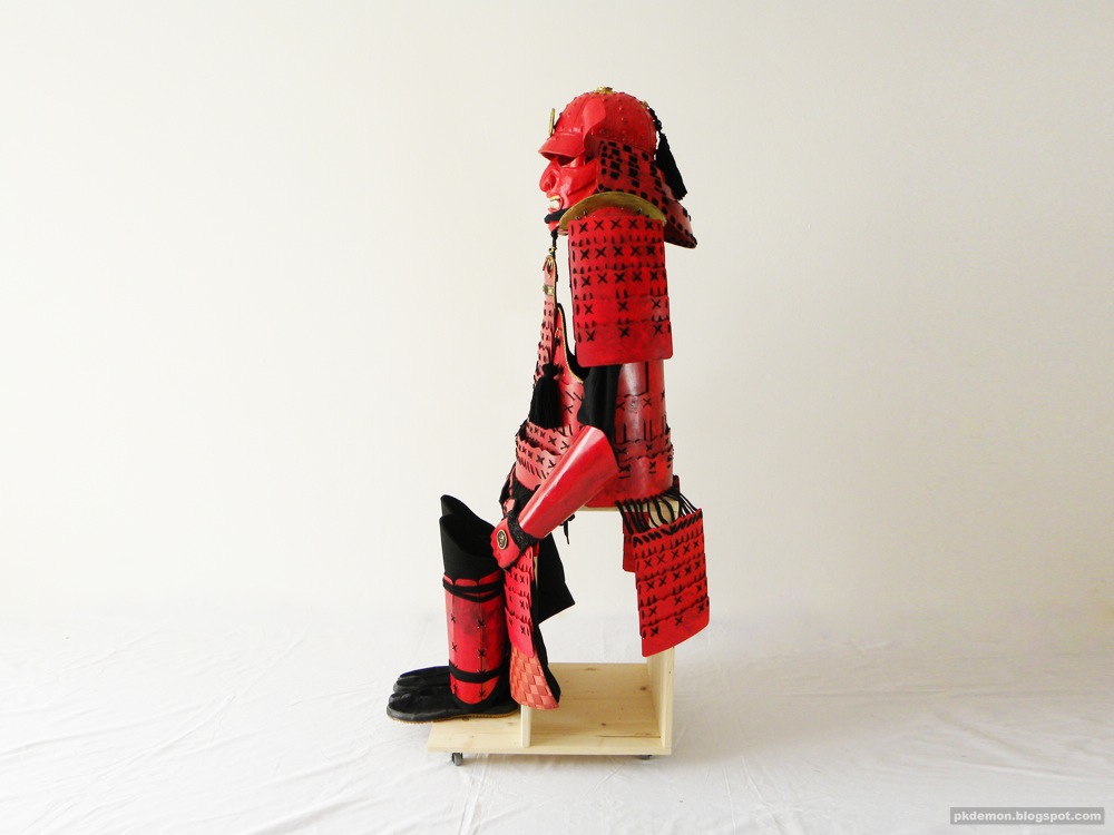 pkDemon Creations: Red samurai armor