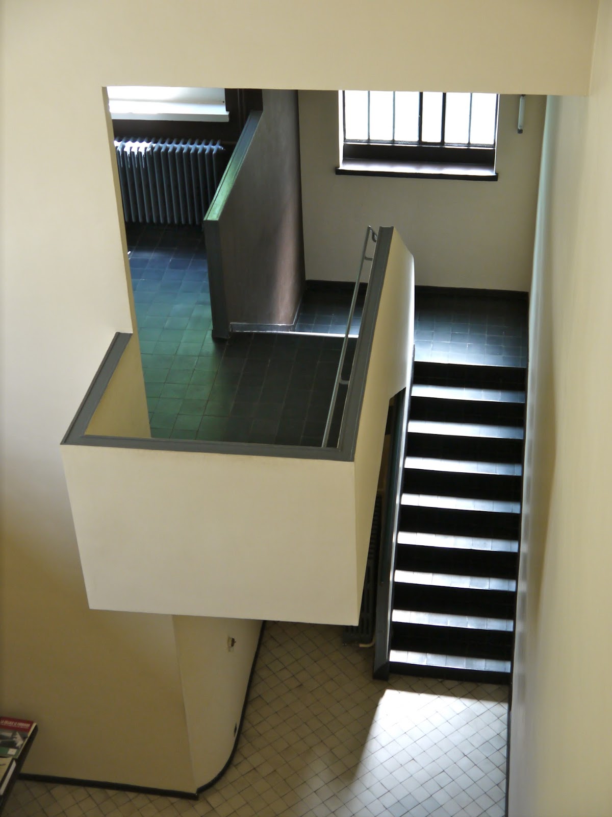 Adrian Yekkes: Villa La Roche - Le Corbusier's design for a Swiss art ...