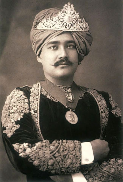Royalty & Pomp: THE MAHARAJA