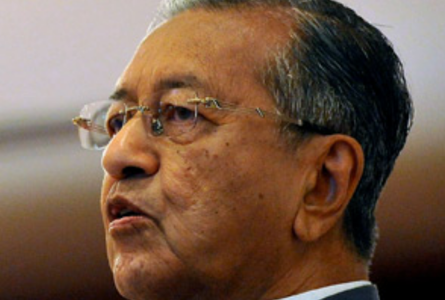 TUN M : KESTABILAN KERAJAAN PENTING UNTUK TARIK PELABUR TUN M : KESTABILAN KERAJAAN PENTING UNTUK TARIK PELABUR