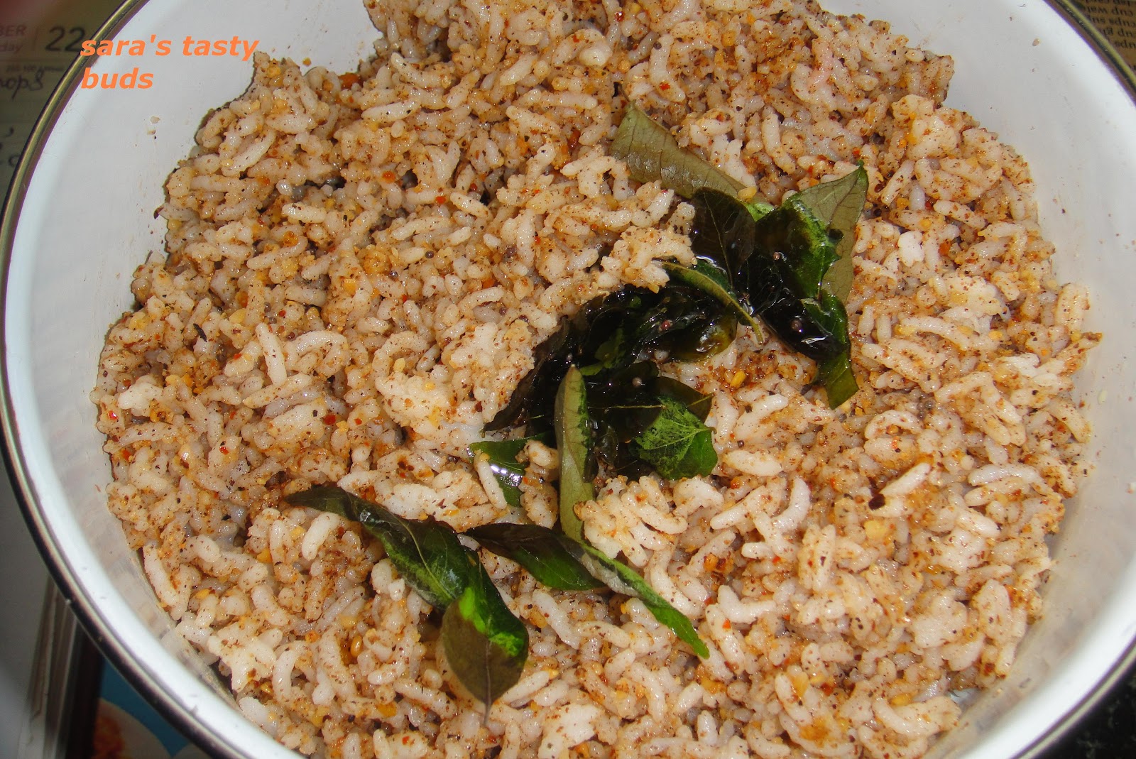 SARA'S TASTY BUDS: Ellu sadam ( sesame rice ) and making of ellu podi