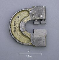 MAQUINAS Y HERRAMIENTAS - OSCAR ALVAREZ