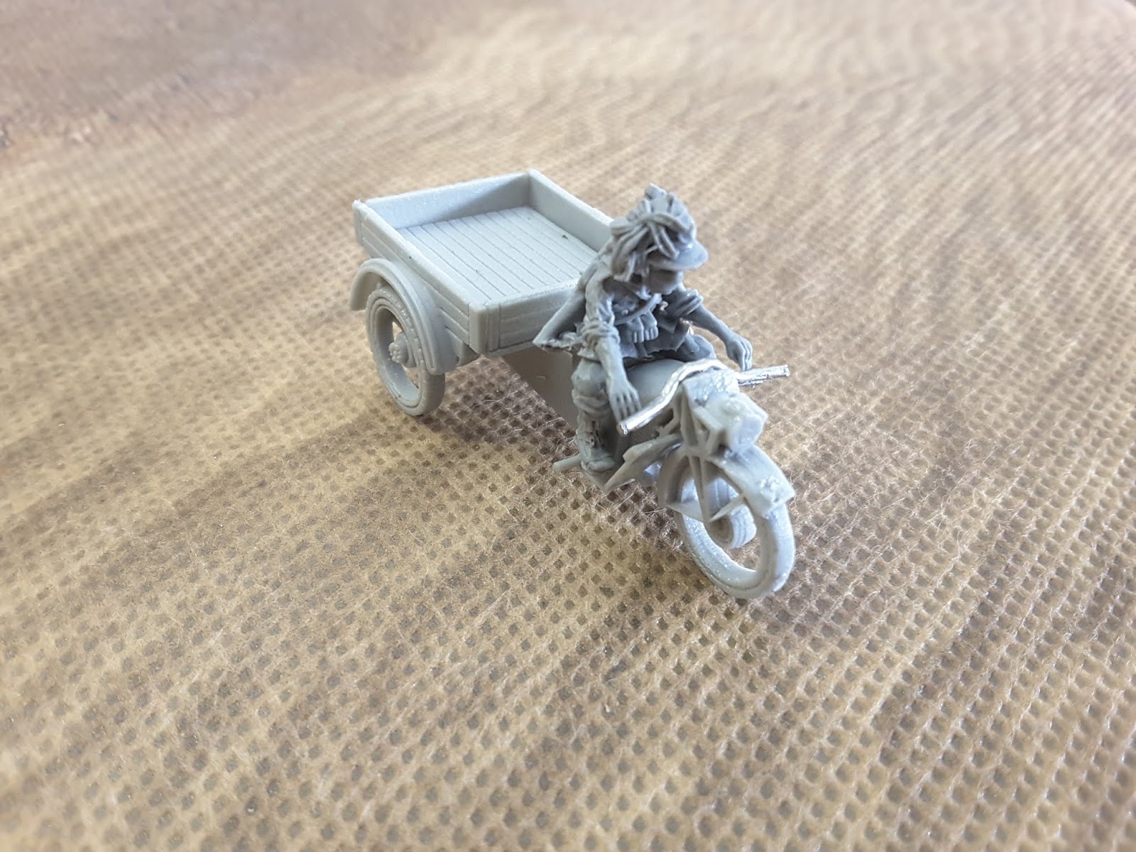 Yarkshire Gamer: 28mm Dog Tag Miniatures Italian WW2 Motorcycle Review