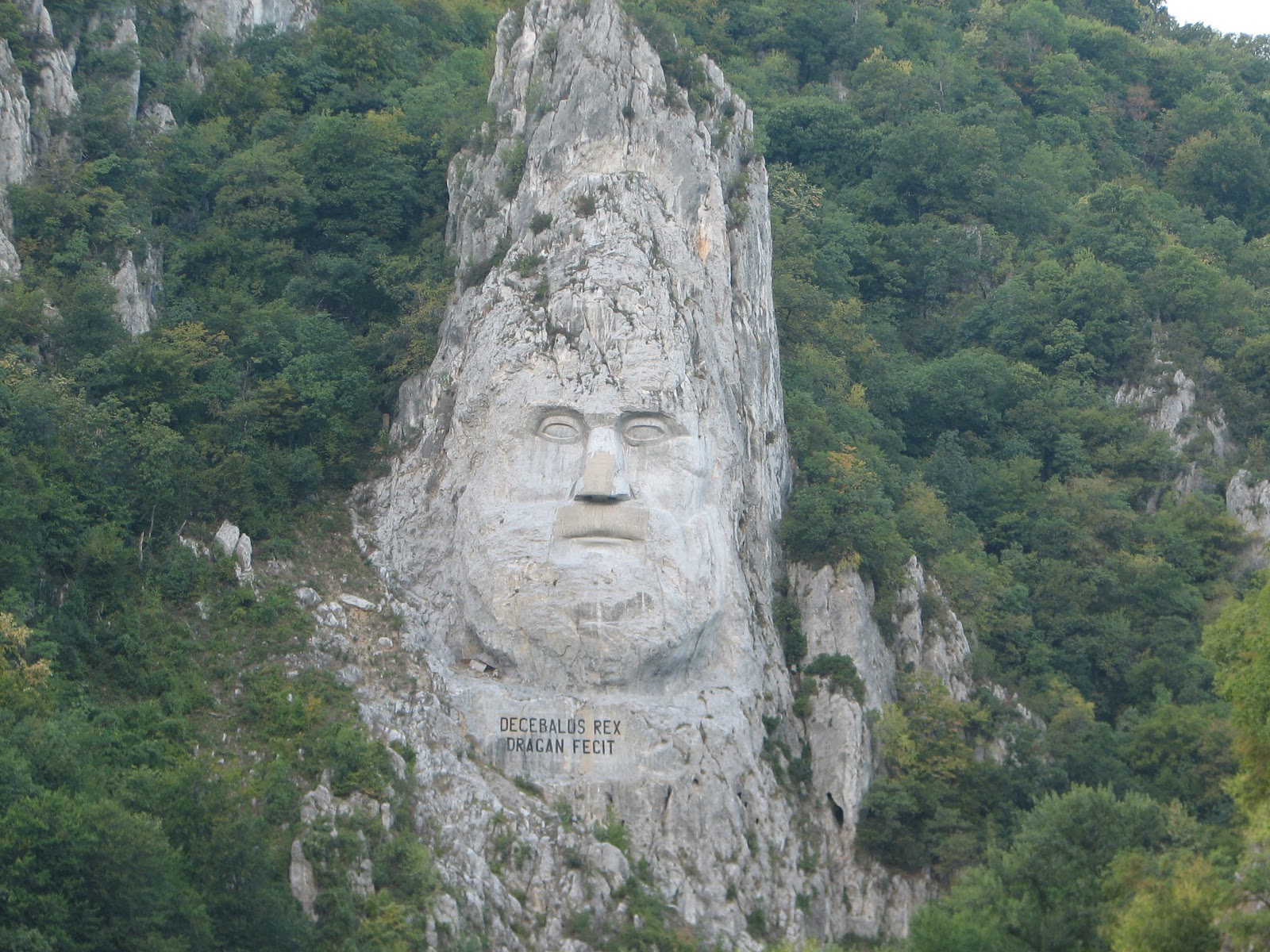 DUNAREA la DROBETA: DUNAREA la CAZANE