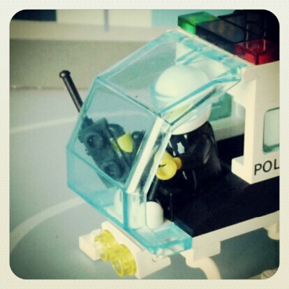 en-broc: Lego 6642 : Police helicopter, 1988